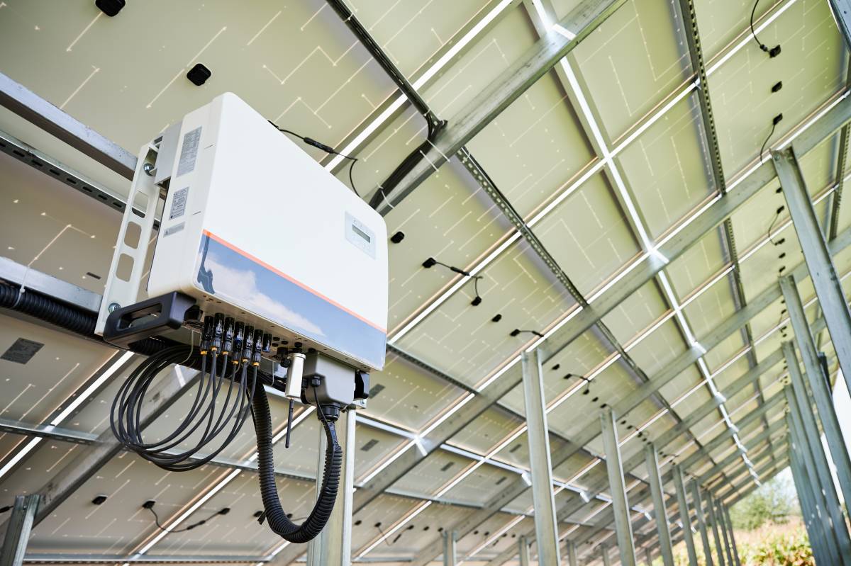 Perché usare inverter meno potenti dei moduli fotovoltaici